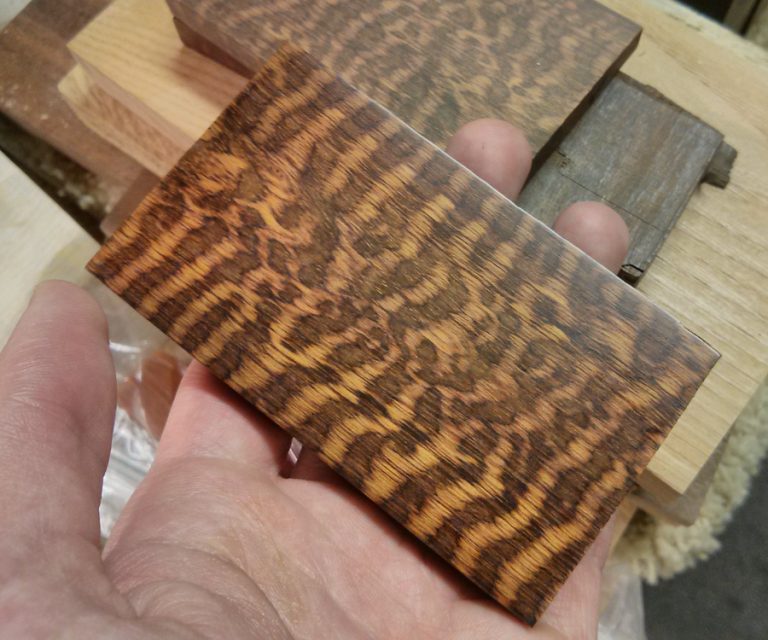 Snakewood | The Wood Database (Hardwood)