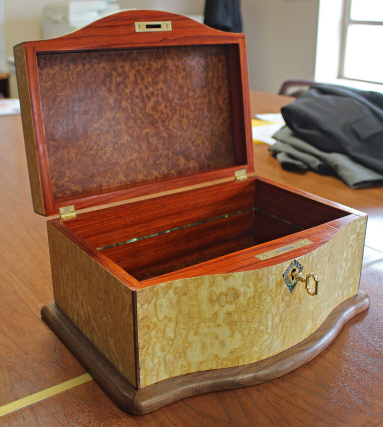 African Padauk | The Wood Database (Hardwood)